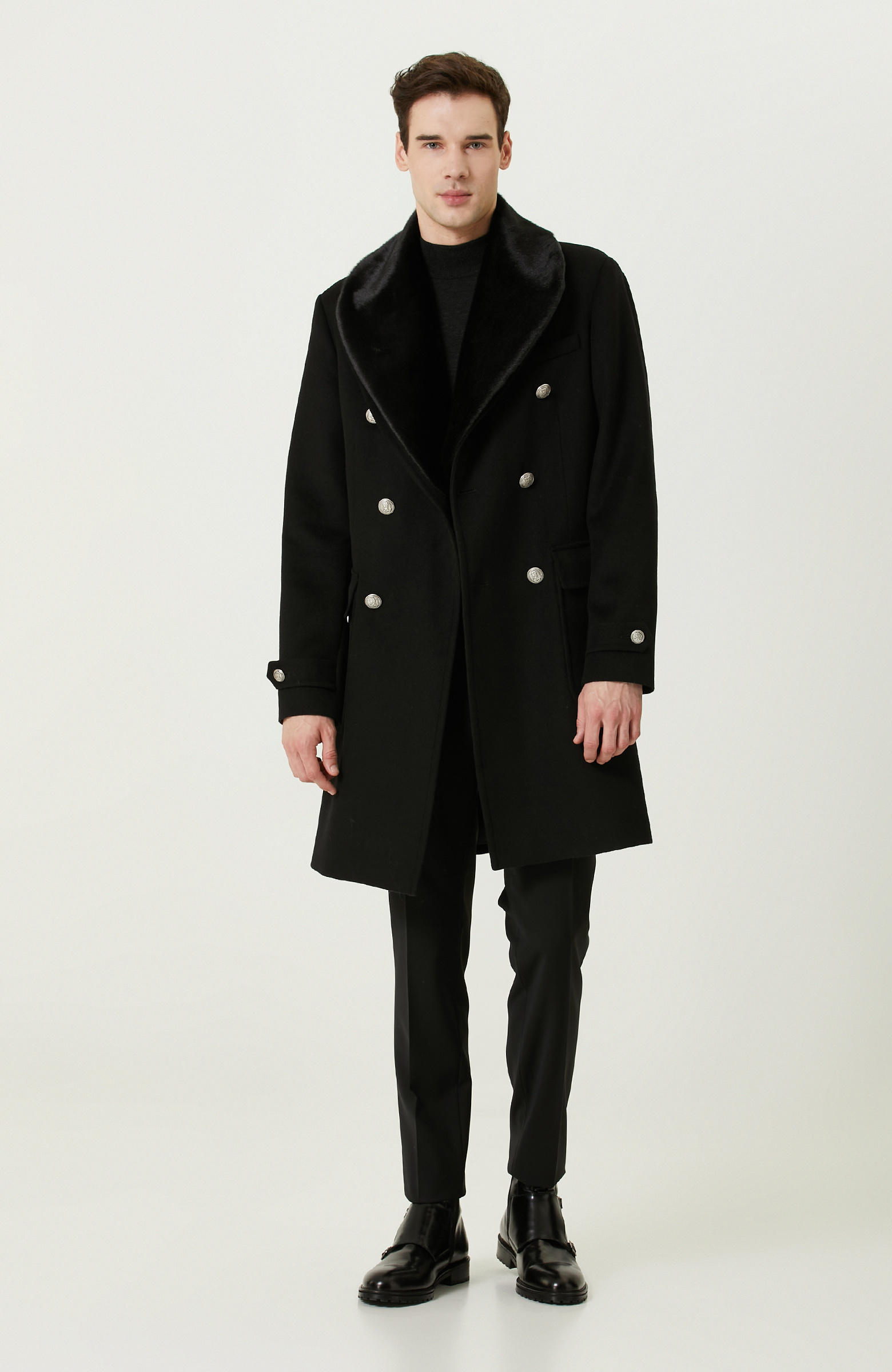 Kürklü Şal Yaka Siyah Palto