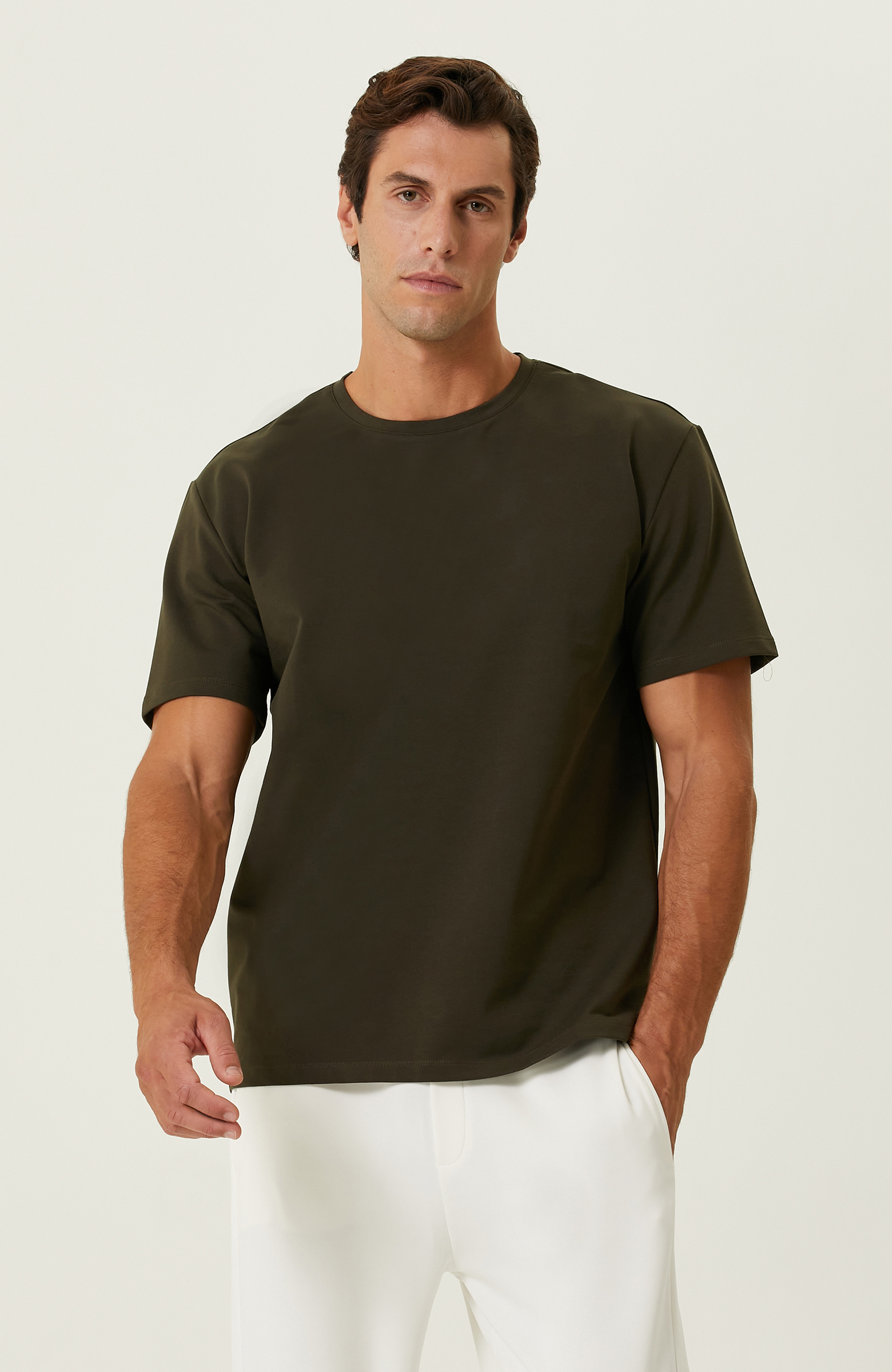 Haki Basic Tshirt