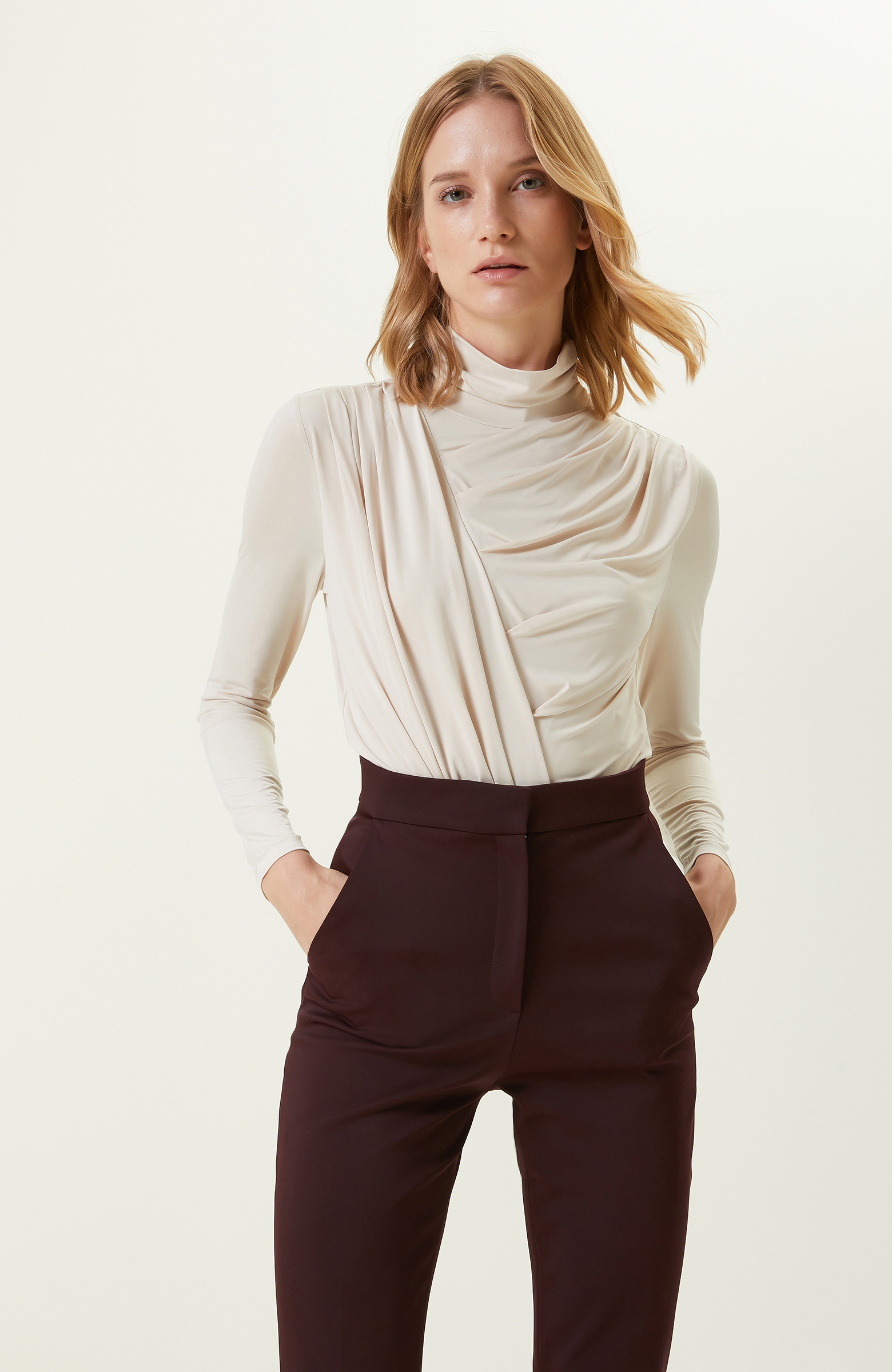 Bej Dik Yaka Drapeli Bodysuit